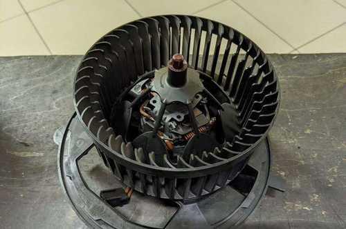 Восстановленный мотор печки VW, Audi, Seat, Skoda