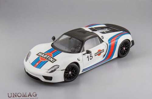 1:18 Porsche 918 Spyder Weissach Package Martini