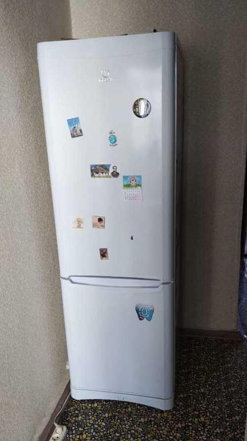 Холодильник Indesit No frost