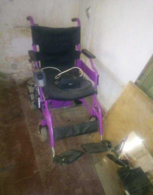 Самоходная инвалидная коляска