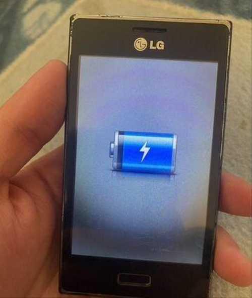 Смартфон LG L5