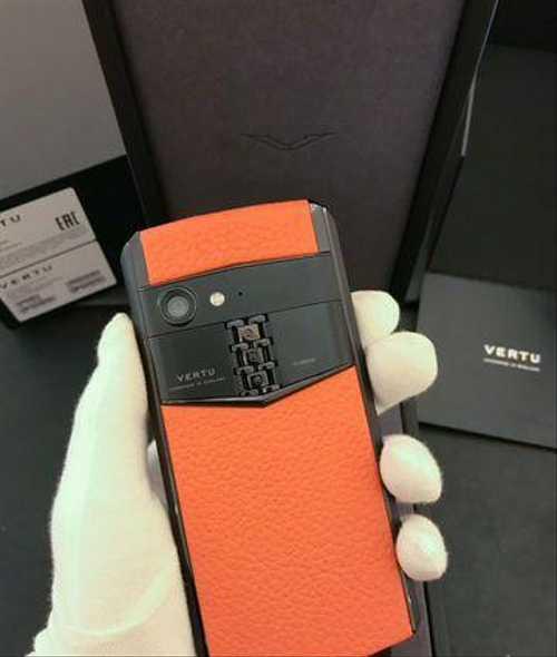 Vertu aster P gothic titanium dawning orange