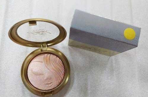 Хайлайтер MAC Mariah Carey beaming blush