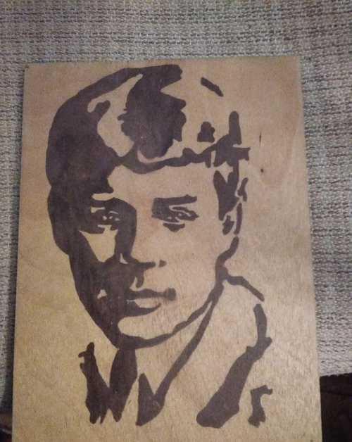 Сергей Есенин. Портрет дерево СССР