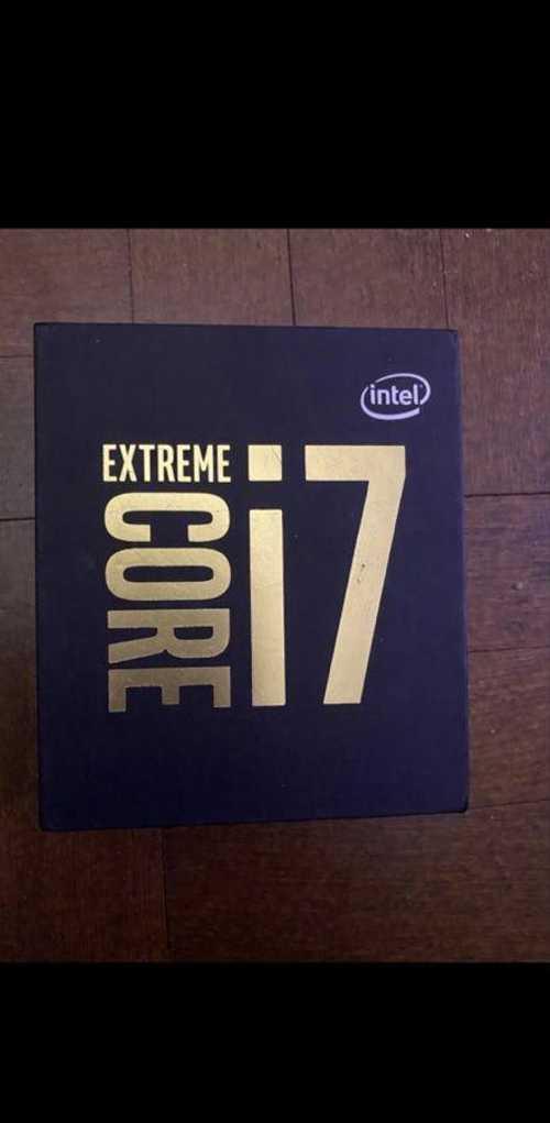 Процессор Intel Core i7-6950X Extreme Edition