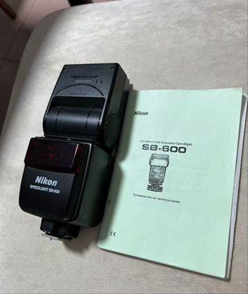 Вспышка камеры nikon свет sb-600
