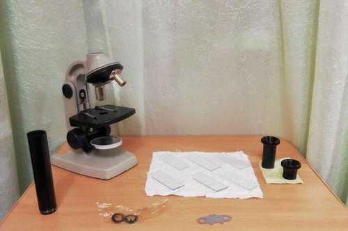 Советский микроскоп ум-301