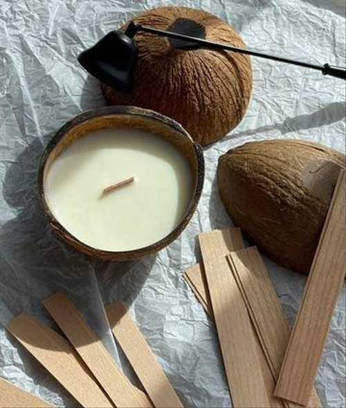Свеча «coconut» в скорлупе кокоса