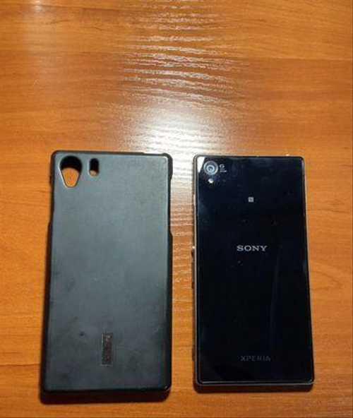 Телефон Sony Xperia Z1