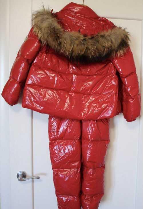 Пуховик moncler для девочки на 122-128 см 6-8лет