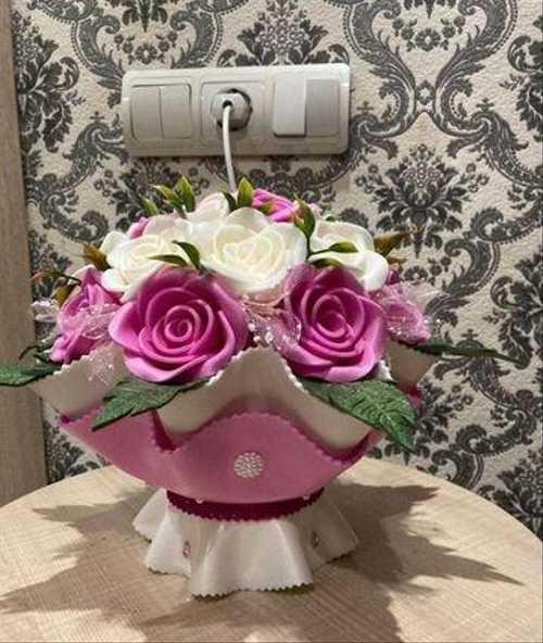 Букет светильник с розами