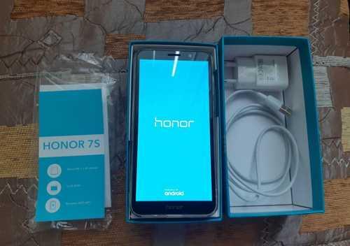 Телефон Huawei honor 7s