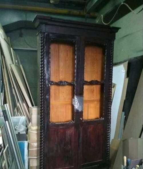 Антикварный шкаф витрина из дуба Франция