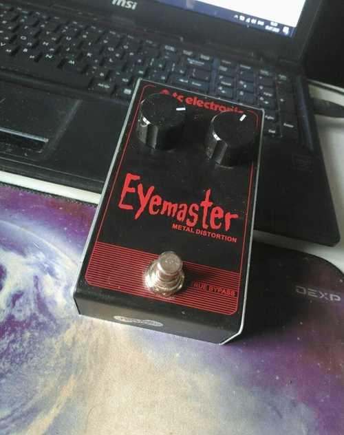 Примочка EyeMaster от TC electronic копия boss HM2