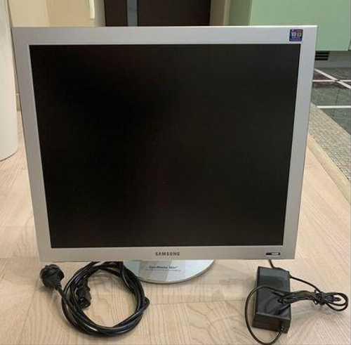 Монитор SyncMaster Samsung 193P+ 19"