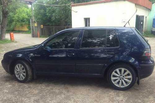 Volkswagen Golf, 2001