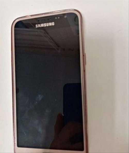Телефон Samsung galaxyj3