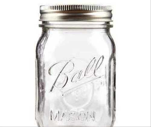 Легендарная баночка Ball Mason Jar.