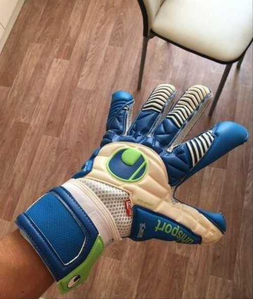 Вратарские перчатки uhlsport