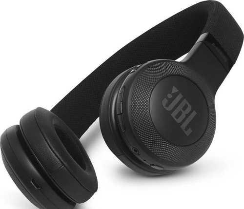 JBL E45BT - беспроводные наушники