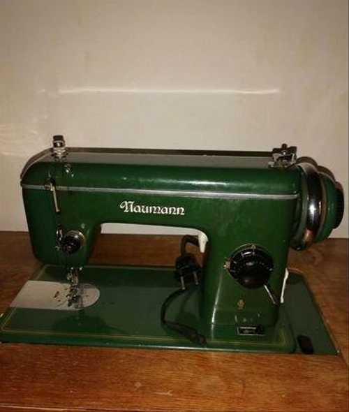Швейная машина Nauman с столом