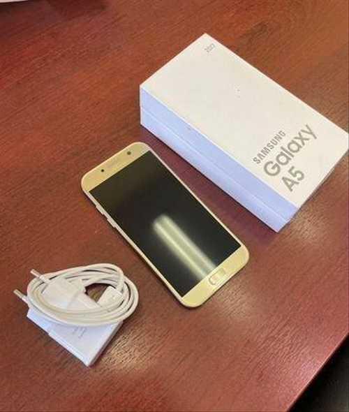 Продам телефон Samsung А5 2017 Gold