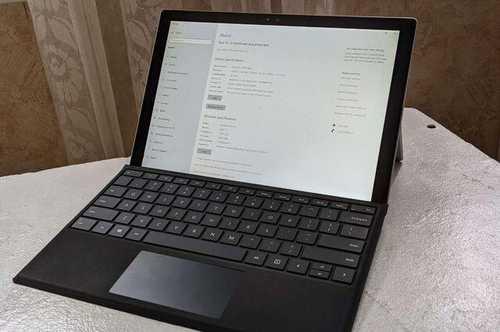 Surface Pro 4 i7/16/1024 + Type Cover