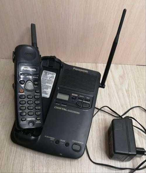 Стационарный телефон с радиотрубкой