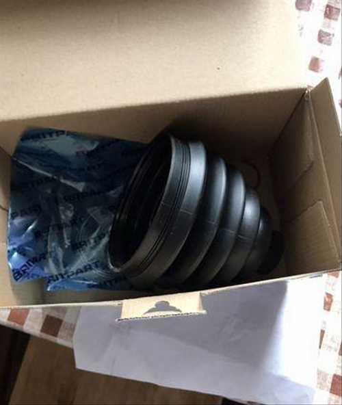 LR032576 Пыльник шруса Range Rover 3 2009-2012