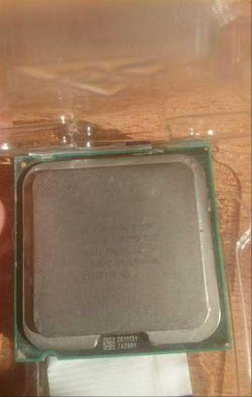 Процессор Intel Core2 Duo E7500