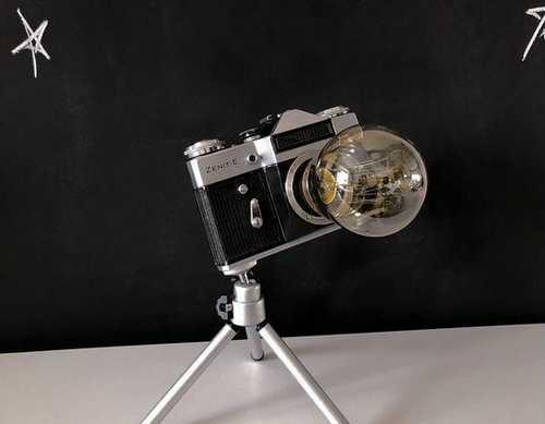Светильник из фотоаппарата Зенит-Е в стиле Loft