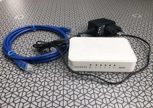 Коммутатор netgear GS205 5-Port Gigabit Switch