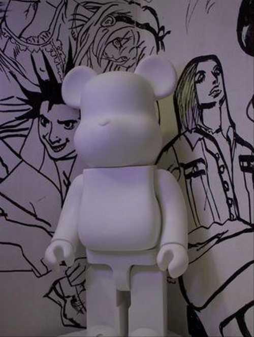 Bearbrick медведь большой белый