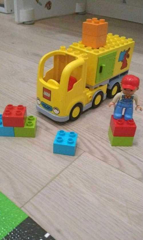 Lego duplo. Фургон с мороженым