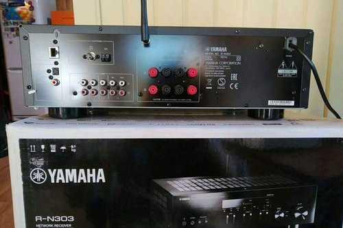 Yamaha R-303 стереоресивер
