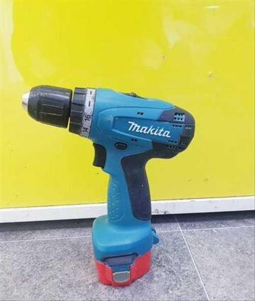 Шуруповерт, makita 6271D