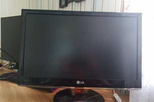 Монитор LG IPS226V-PN