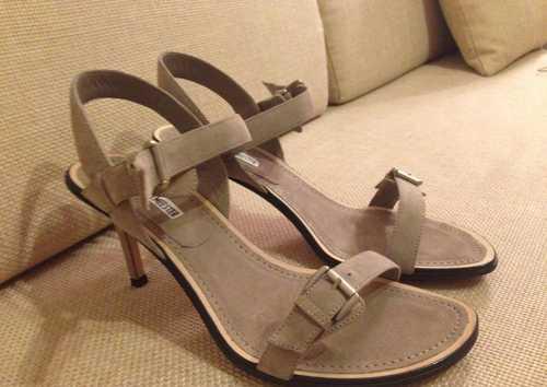 ANN Demeulemeester новые босоножки стильные 41