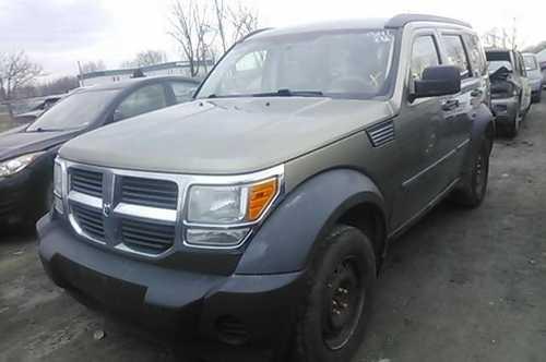 Автомобиль в разборе: Dodge Nitro