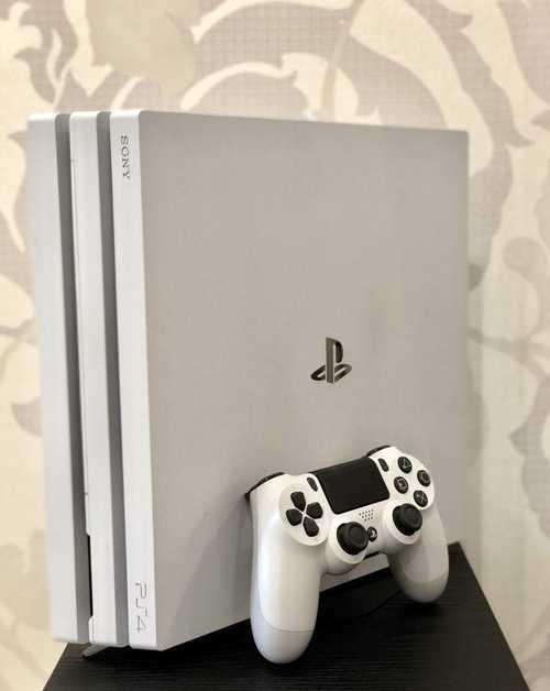 Sony PlayStation 4 Pro White (+вертикальный стенд)