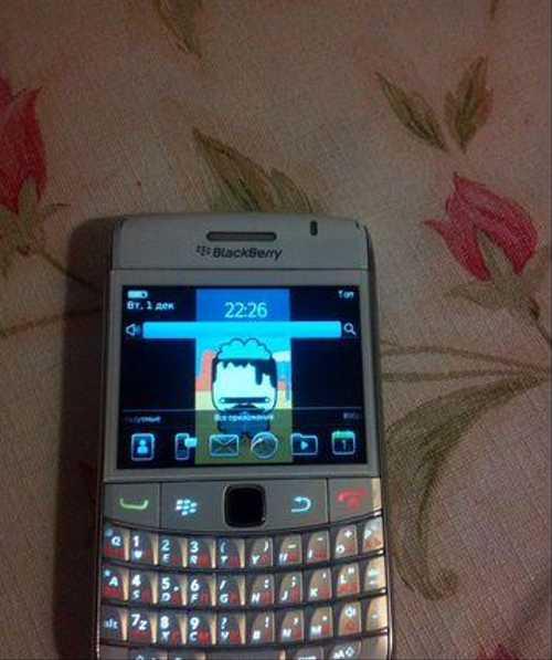 Телефон BlackBerry bold 9700