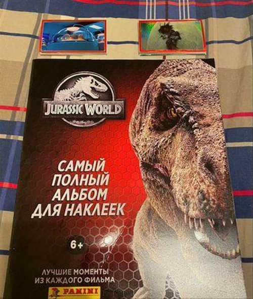 Наклейки Panini Jurassic World Anthology