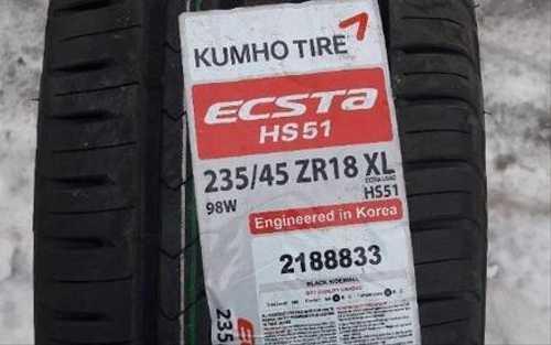 235 18. Kumho HS-51 235/45 r18 98w. Kumho hs51 235/45r18. 235/45/18 W98 Kumho HS-51. Kumho Ecsta hs51 235/45 r18.