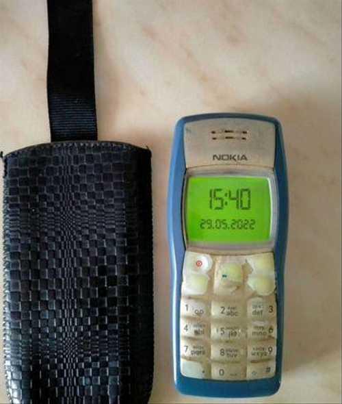 Телефон Nokia1100