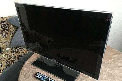 Телевизор LED 32" (81 см) Samsung UE32D5000