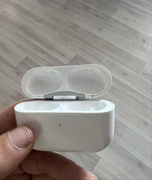 Airpods pro кейс