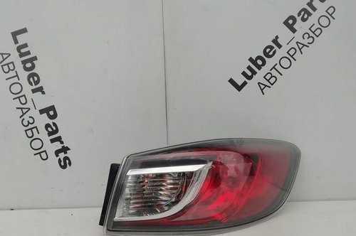 Фонарь правый Mazda Axela BL6FJ Z6 2012