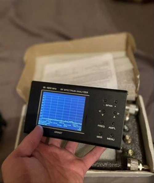 Портативный анализатор спектра с трекинг-генератор