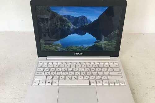 Ноутбук Asus E203M