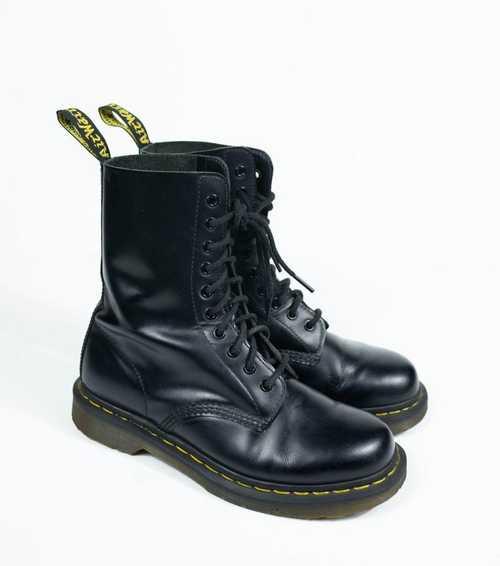 DR.martens 1490 Black Smooth